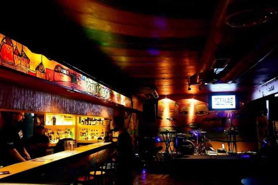 Baltasar Comotto y Karamelo Santo llegan en diferentes fechas a Petalos ...